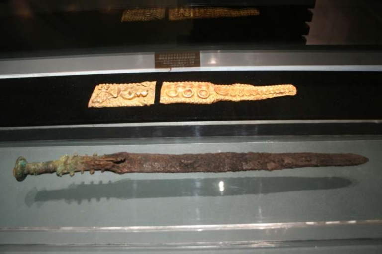 Did Ancient Chinese Generals Really Wield Massive Weapons? Examining ...